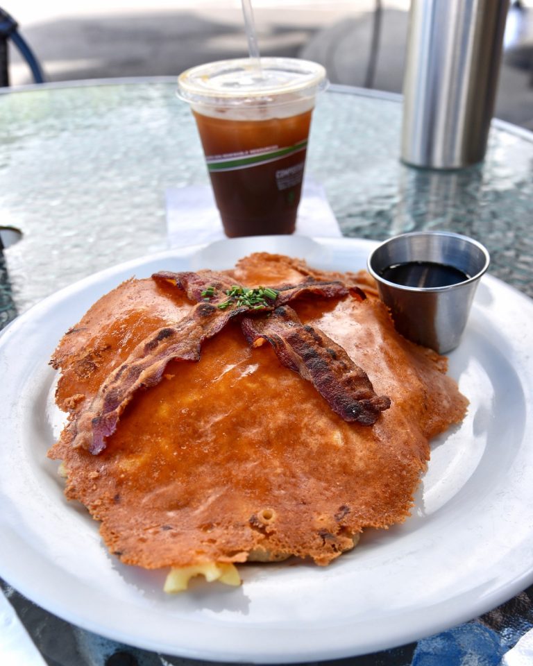 The 11 Best Coffee Spots in Waikiki (& Honolulu) - Grace & Lightness ...